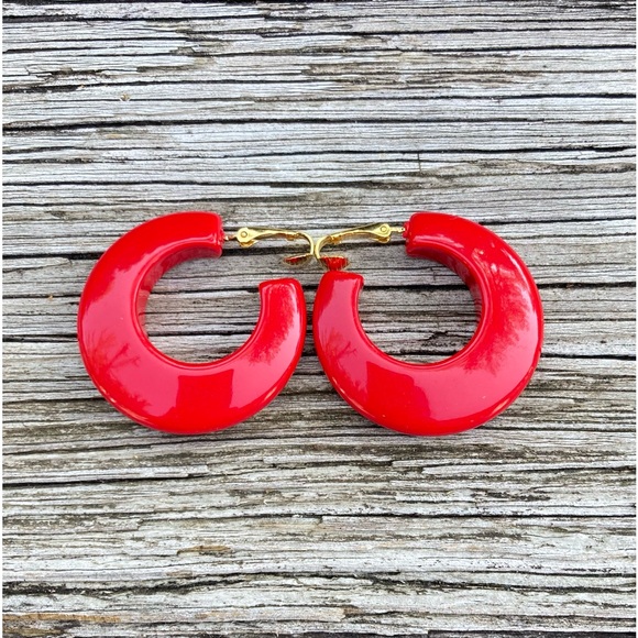 Vintage | Jewelry | Vintage Tomato Red Plastic Tapered Hoop Clipon ...